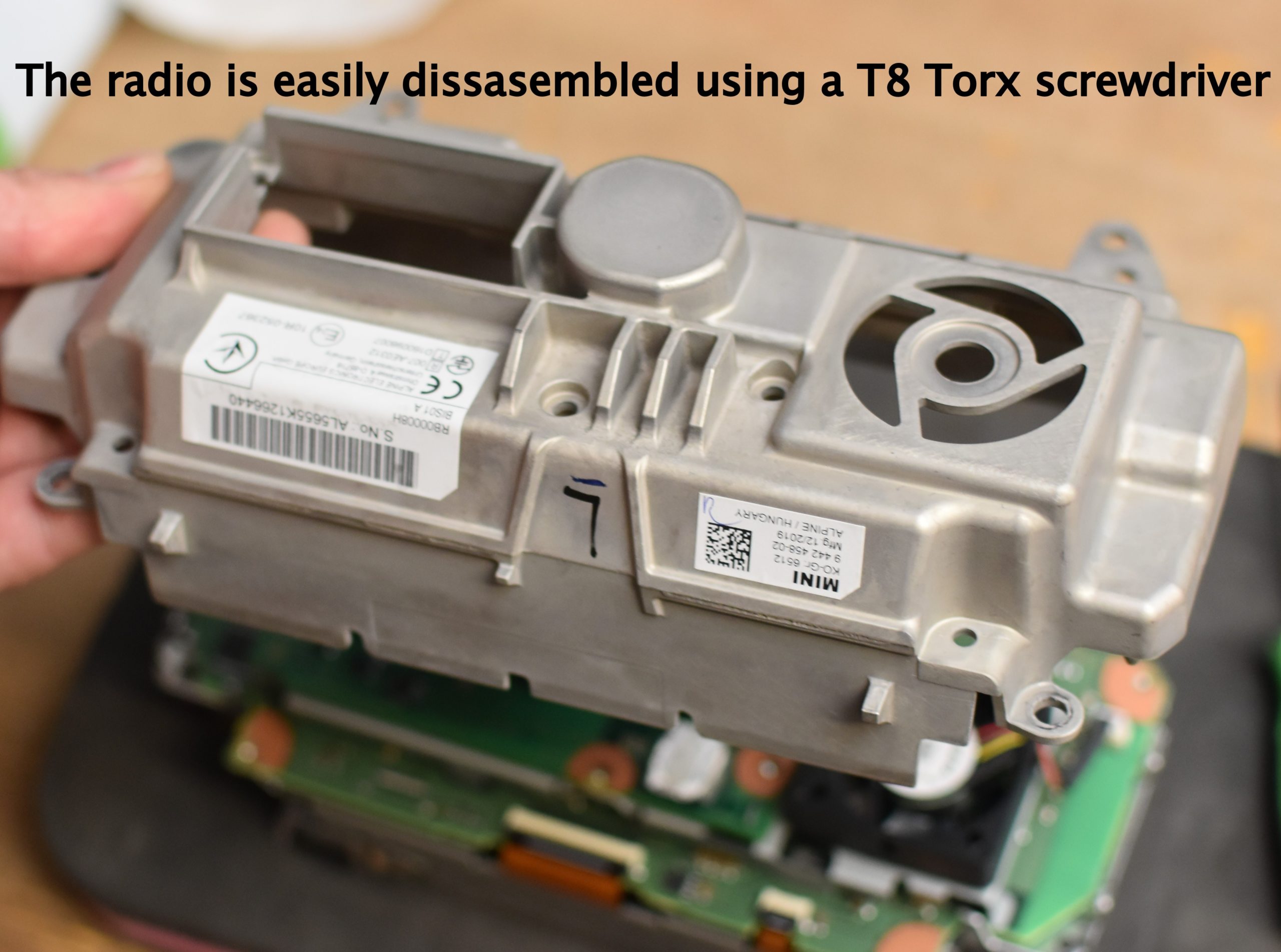 MINI BIS System 6.5 Non Touchscreen Reversing Camera - 2018