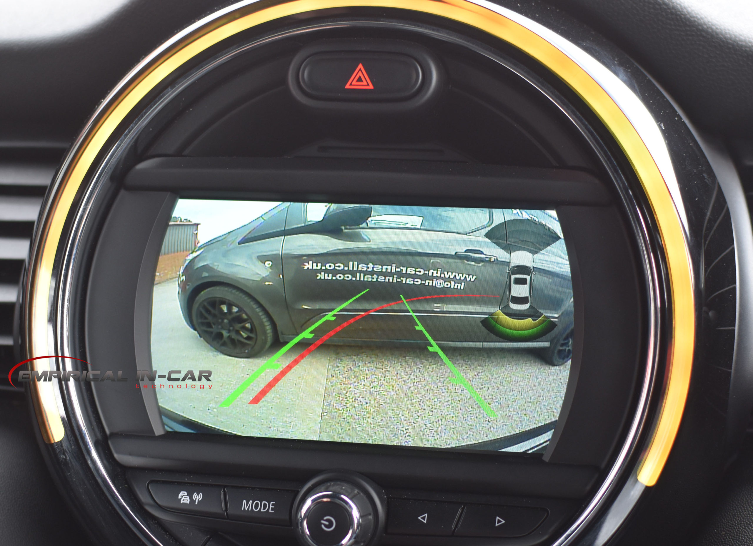 MINI BIS System 6.5 Non Touchscreen Reversing Camera - 2018
