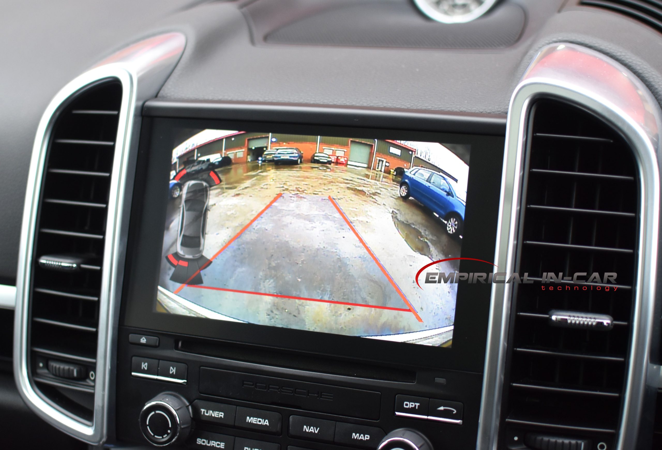 Porsche Cayenne PCM4 - Reverse Reversing Camera Kit